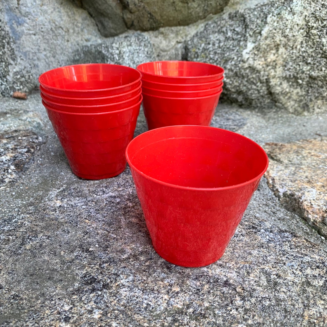 Gothamware Red Plastic Cups. Diamond Print. Set of 9. Reusable. - Etsy