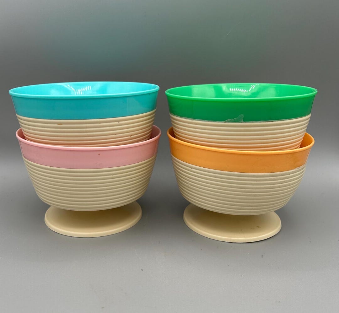 Raffiaware by Thermo-temp Footed Bowls. Vintage Ice Cream Bowls. - Etsy