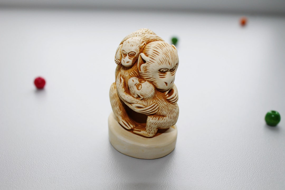 Mother Monkey Miniature Mom and Children Figurine Three Wise Monkies ...