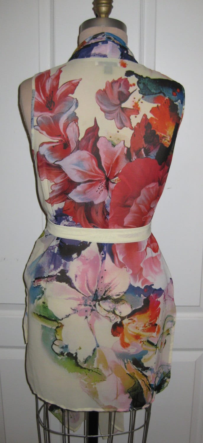 Multi-functional Wrap That Can Be Worn 20 Different Ways, From Summer ...