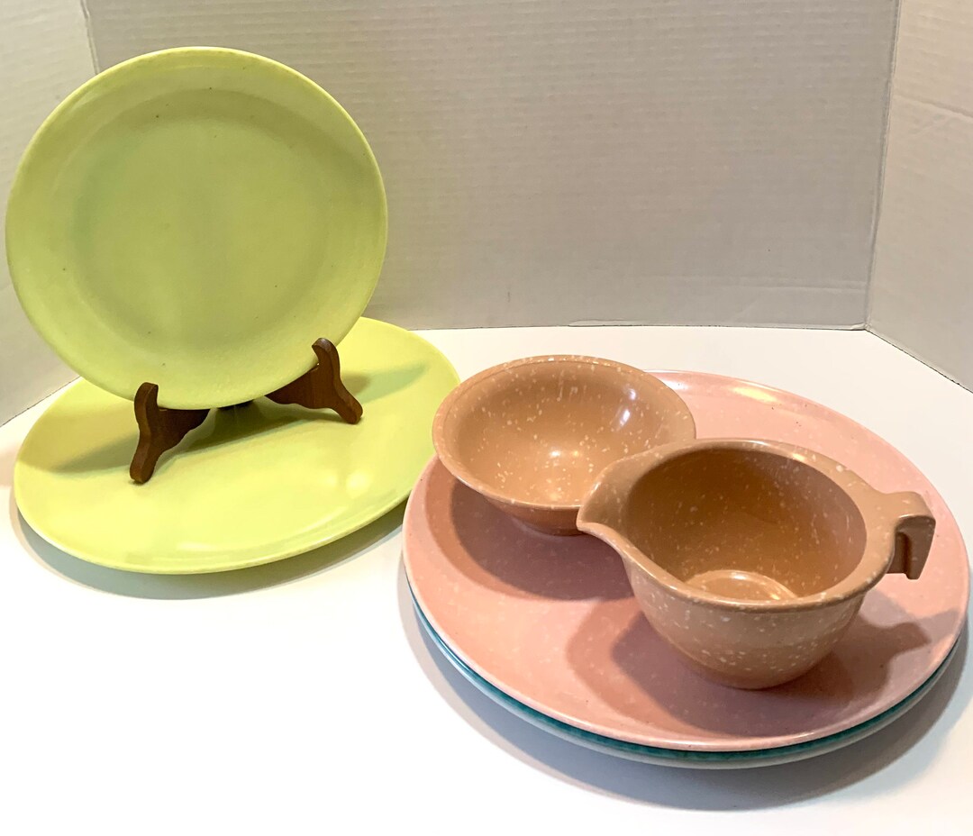 Vintage MELMAC DINNERWARE Set of Seven 7, 'daileyware' and RAINBOWARE ...