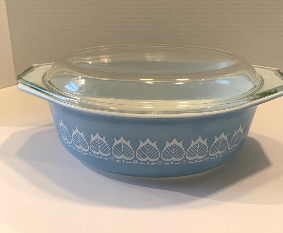 Reserved. Pyrex HTF Promotional White TULIPS on Light Blue, #043 1 1/2 ...