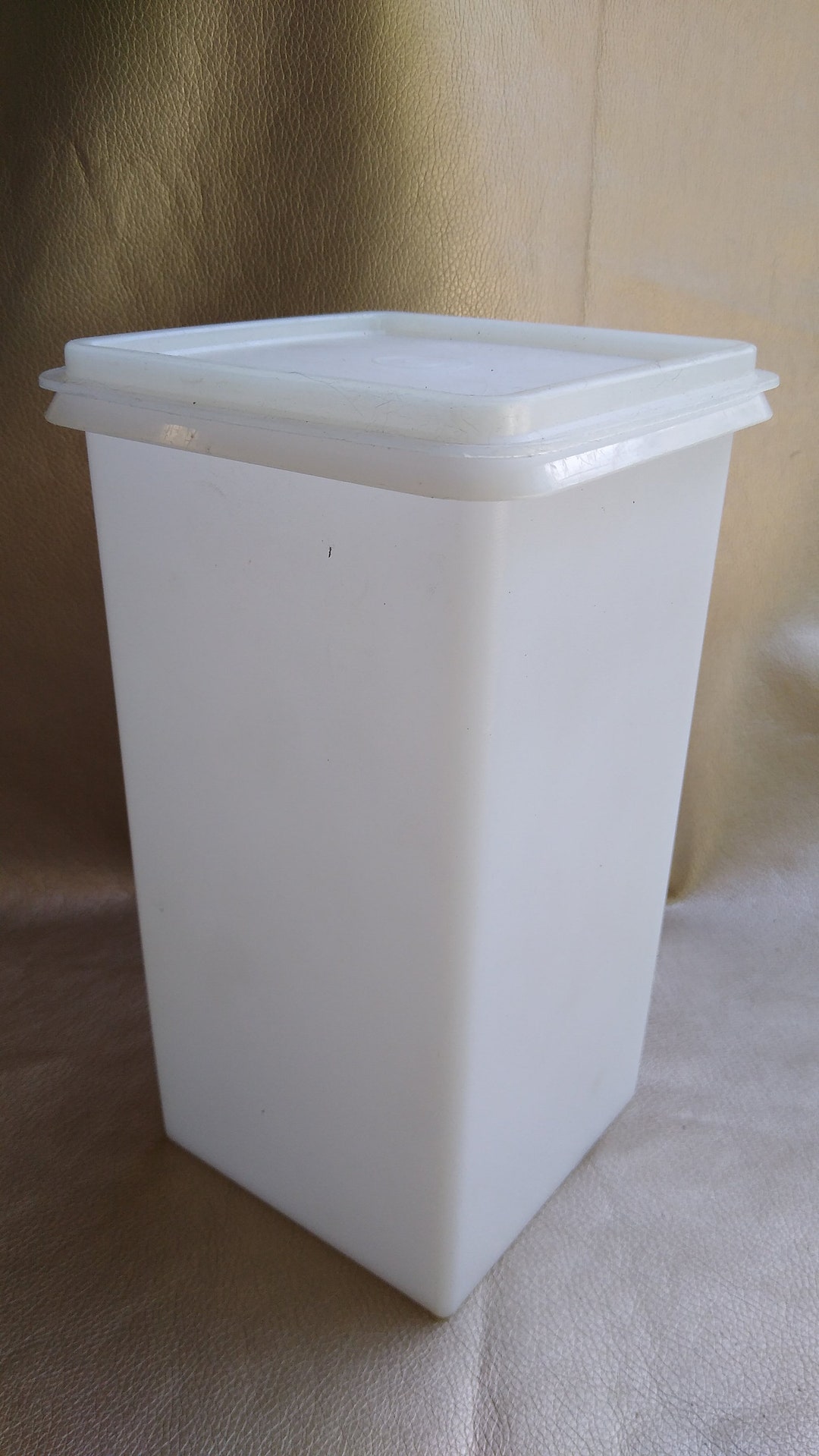 Tupperware Saltine Saver Cracker Keeper - Etsy