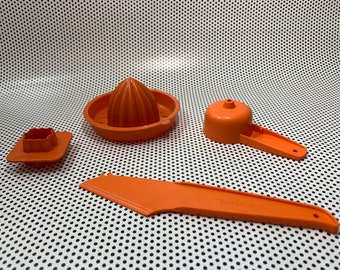 Tupperware Gadget - Etsy