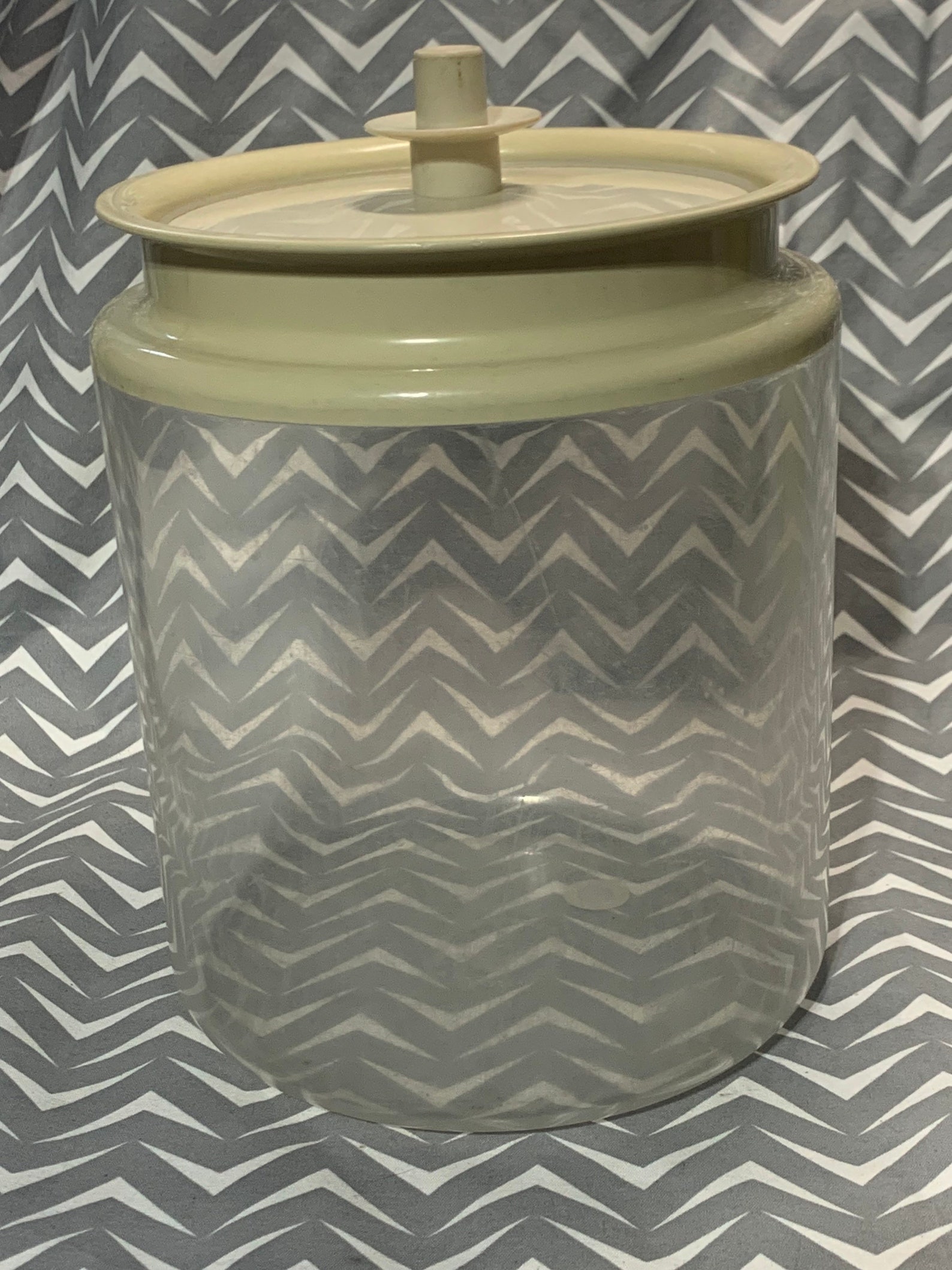 Tupperware Almond Acrylic Canister 13C - Etsy