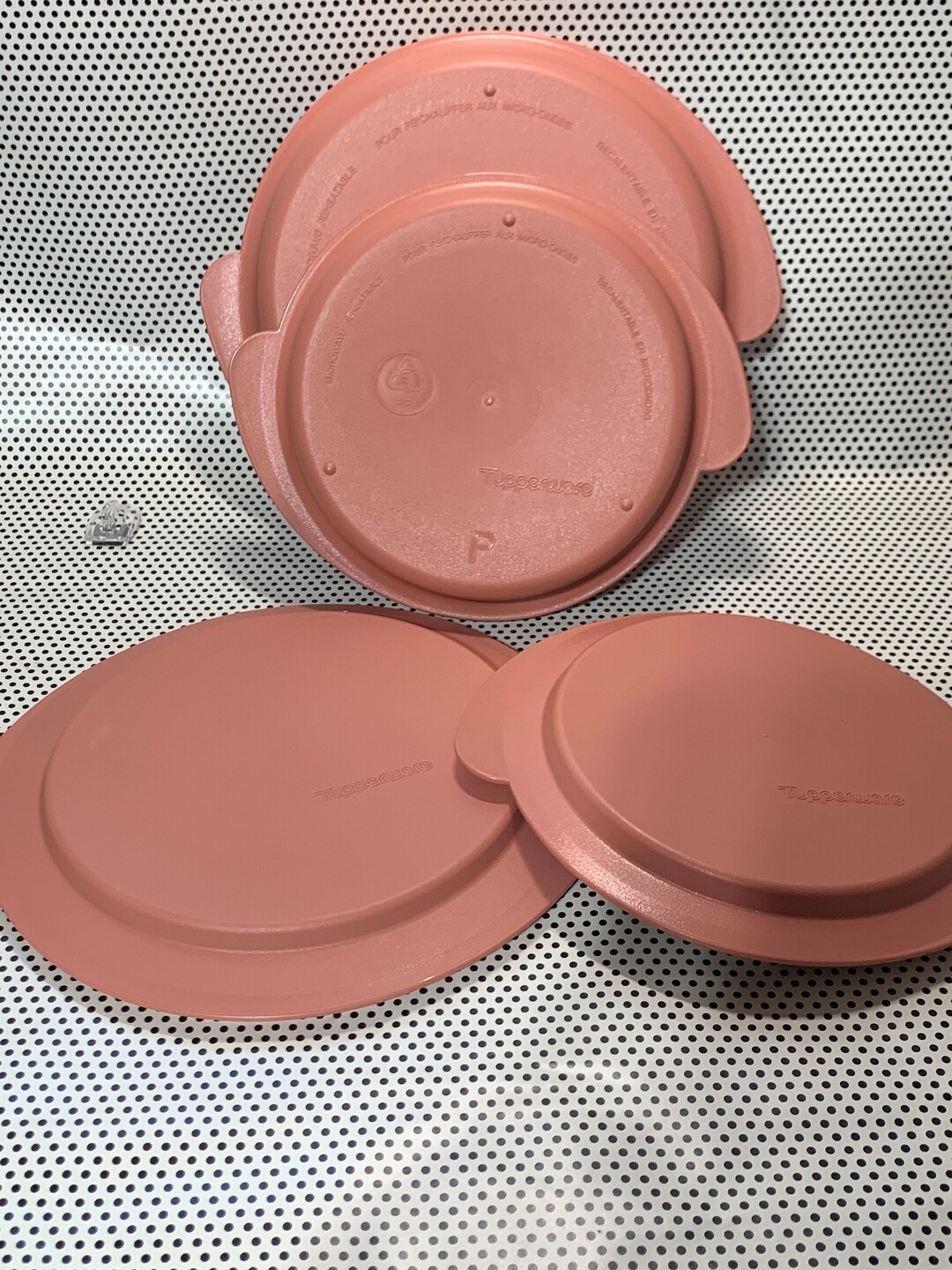 Two Tupperware Covered Dishes Pink - Etsy