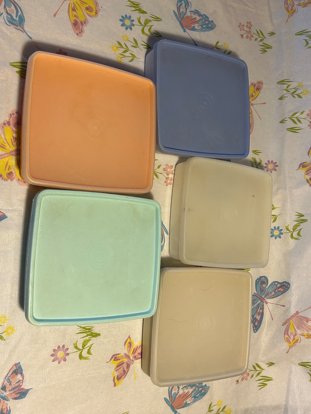 Tupperware Sandwich Keepers (5) - Etsy