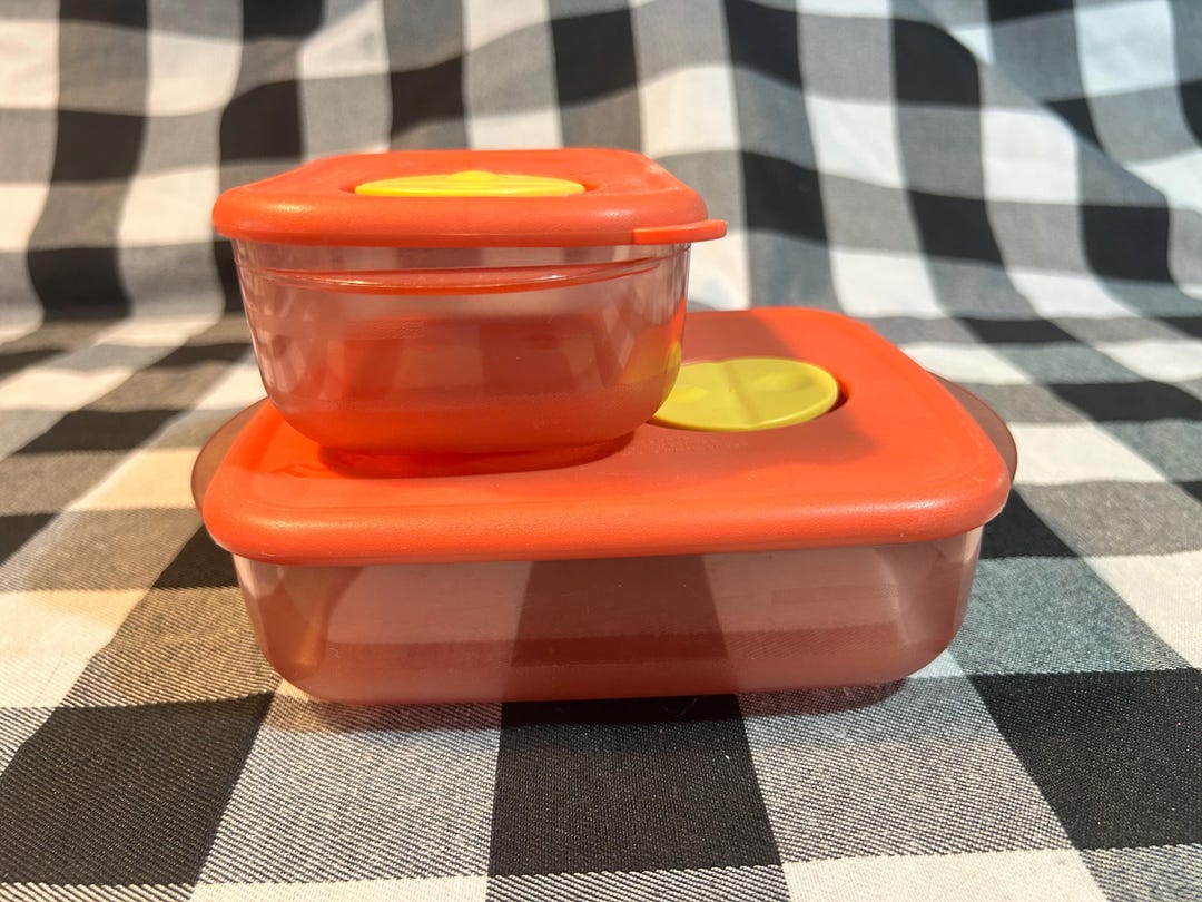 Tupperware Acrylic Vent N Serve Containers (3) - Etsy