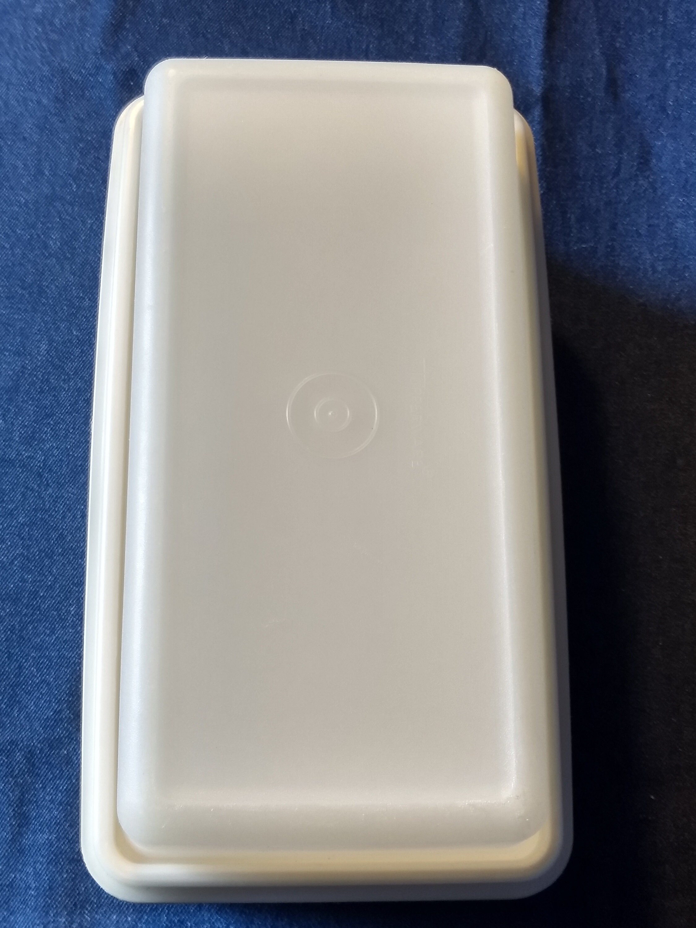 Vintage Tupperware Bread Box Keeper - Etsy