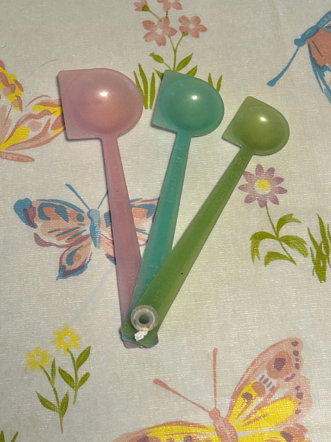 Early Vintage Tupperware Measuring Spoons - Etsy