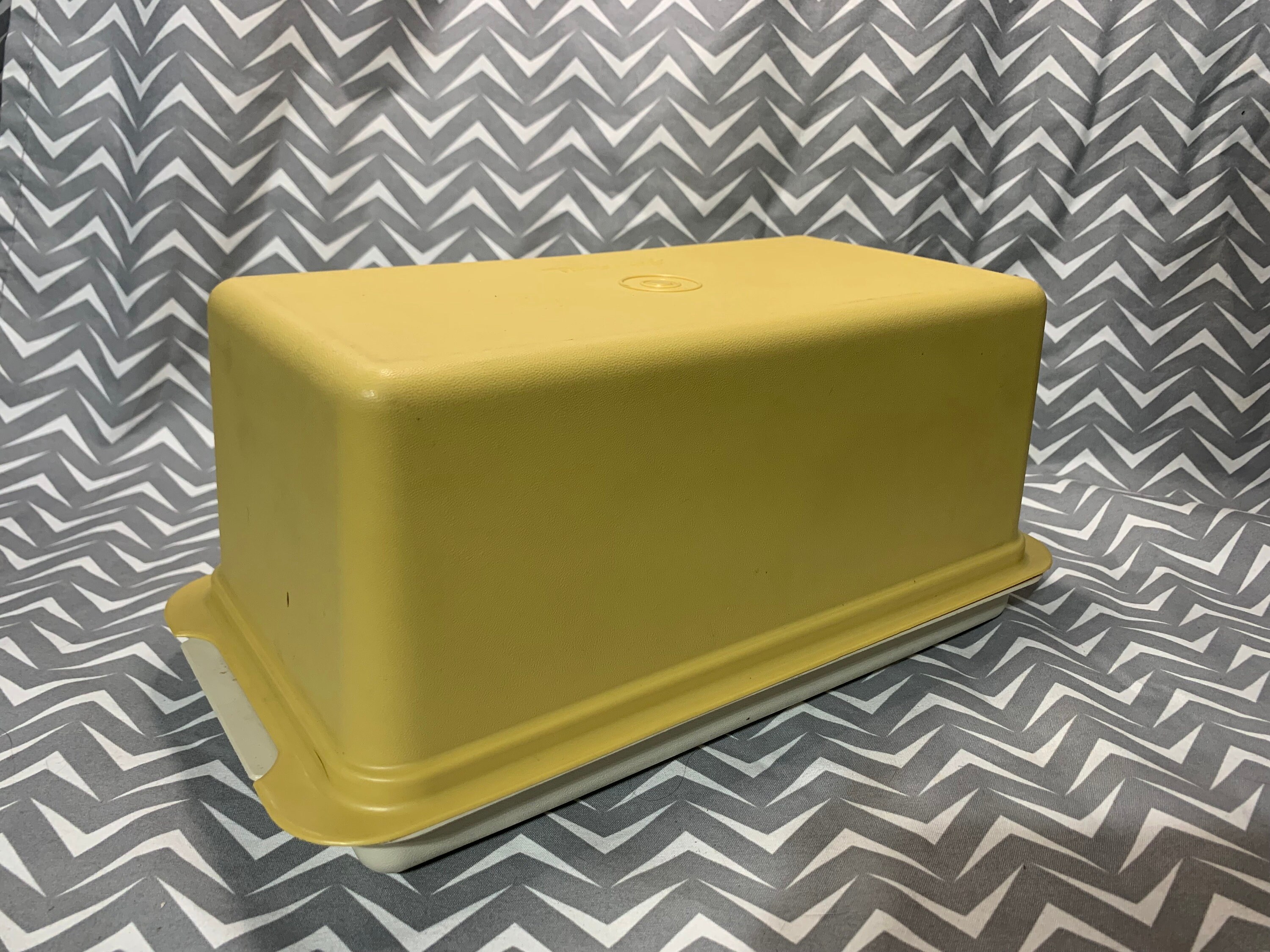 Tupperware Loaf Container Bread Keeper Harvest Gold - Etsy