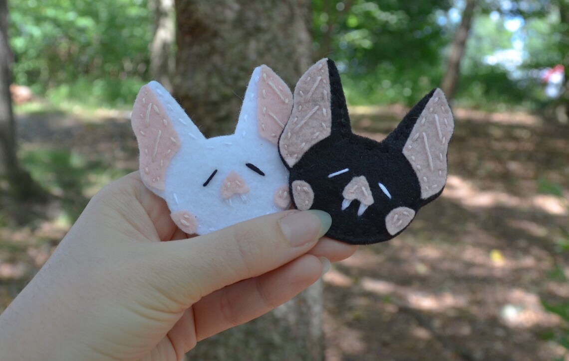 Embroidered Bat Pin - Etsy