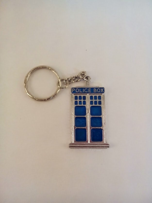Doctor Who / TARDIS Key Chain - Etsy