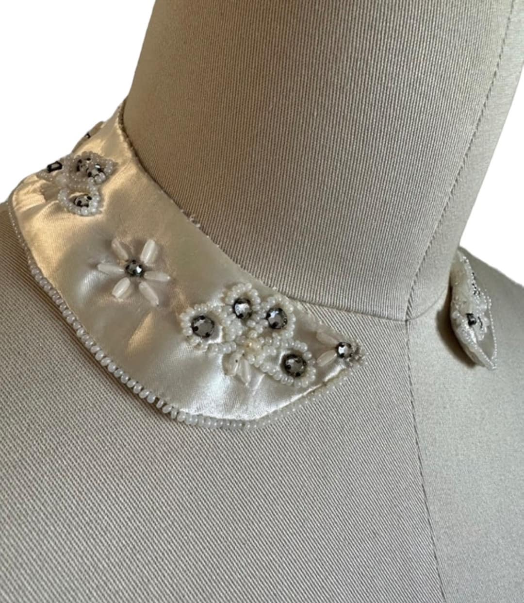Vintage Winter White Satin Collar With Beading and Rhinestone Details ...