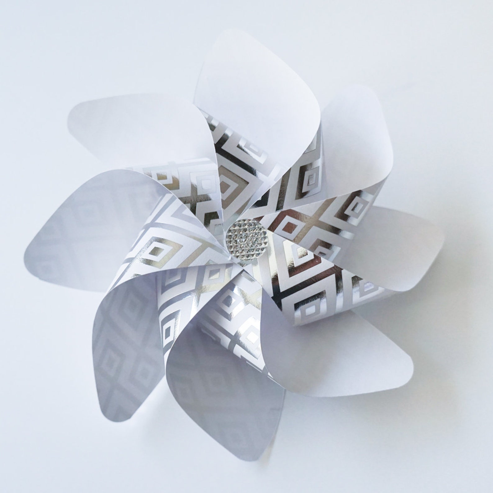 Pinwheels Silver on White 427 Set of 6 Beautiful Double | Etsy