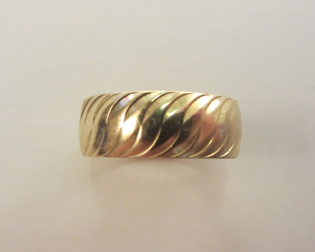 14k Solid Gold Wavy Pattern Band Ring for Men & Women Size 9.25 X 8mm 4 ...
