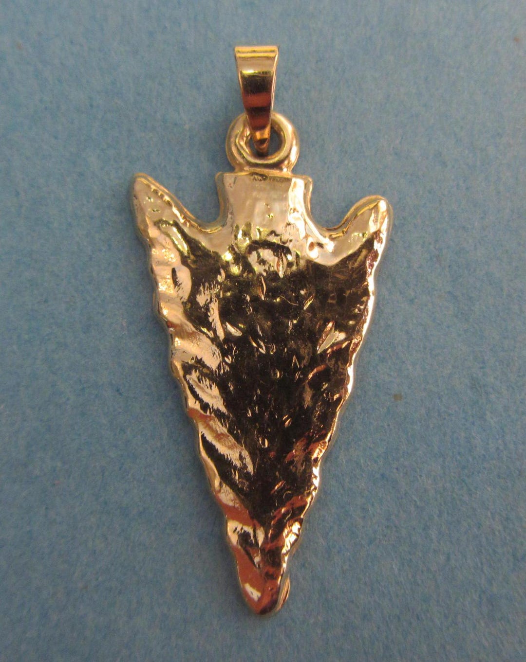 14k Solid Gold One Sided Realistic Arrowhead Long Pendant - 1.43 Grams ...