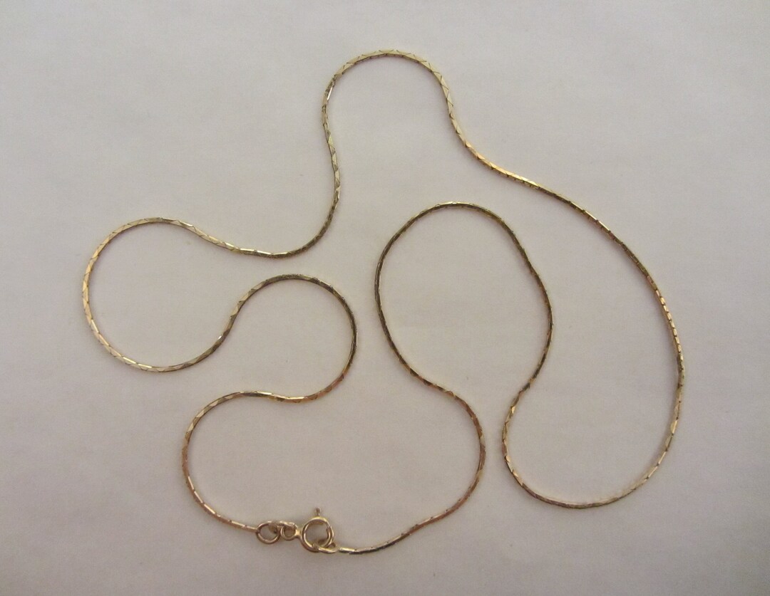 14k Solid Gold Thin Triangle Link Chain Necklace - 18"x .80mm - 3.41 ...
