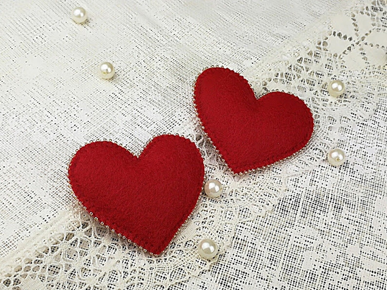 Red Heart Ornament Felt Heart Decoration Christmas Felt Decor | Etsy