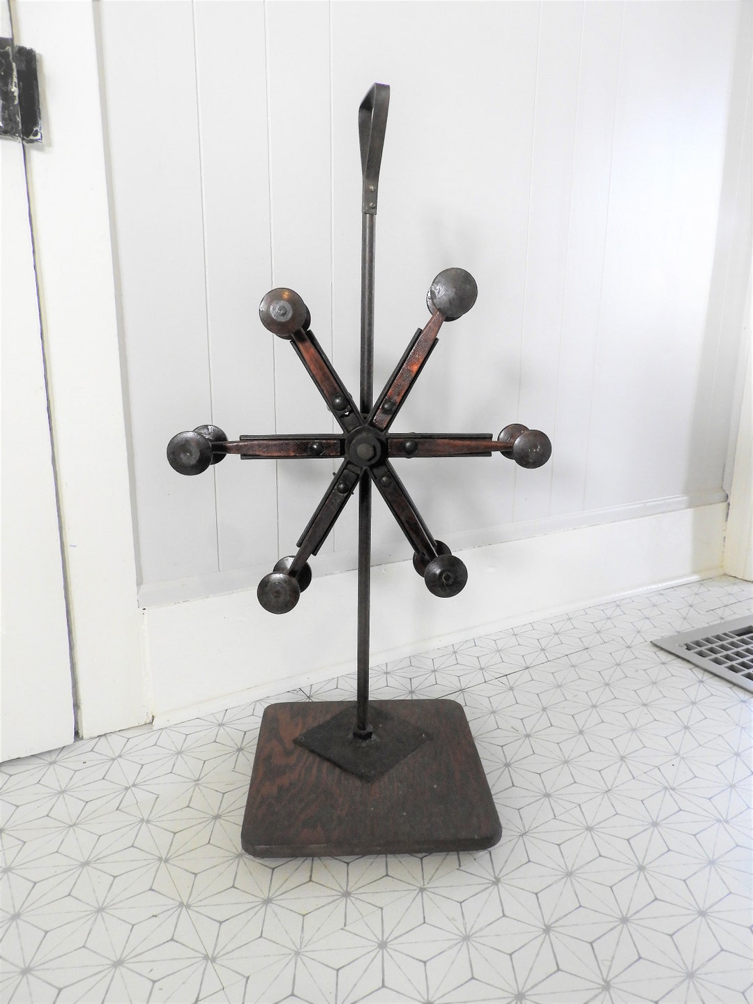 Antique Yarn Winder|vtg Floor Steampunk Yarn Winder|folk Art Vtg ...