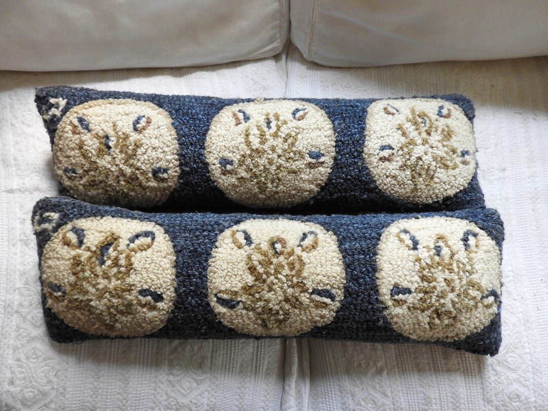 Vtg Laura Megroz Bolster Pillow Set, Blue & White Pillows, Needlepoint ...