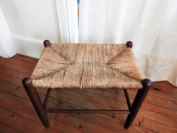 Vtg Shaker Rush Seat Stool Antique Shaker Furniture Primitive Farmhouse Stool 23x18x15 Etsy Canada