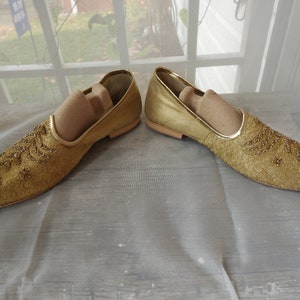 Vtg Unisex Gold Embroidered Slippersvtg Mozri Gold Metal Embroidered ...