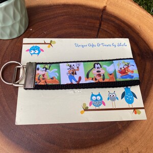 Disneys Goofy Keychain Key Fob - Etsy