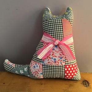 Cat Shaped Pillow Made From A Vintage Cutter Quilt, Kitty Pillow, Cat ...
