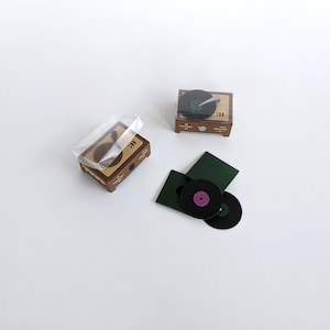 Mini Record Player Papercraft Template | Beginner Cricut Activity | DIY ...