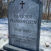 Halloween Graveyard Headstones - Funny Grave Yard Signs - Holiday ...