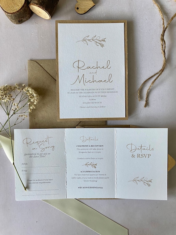 Rustic Wedding Invitation Booklet Vintage Beige Rose Gothic Wedding
