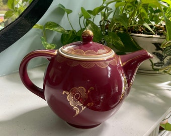 Maroon Hall Teapot - Etsy