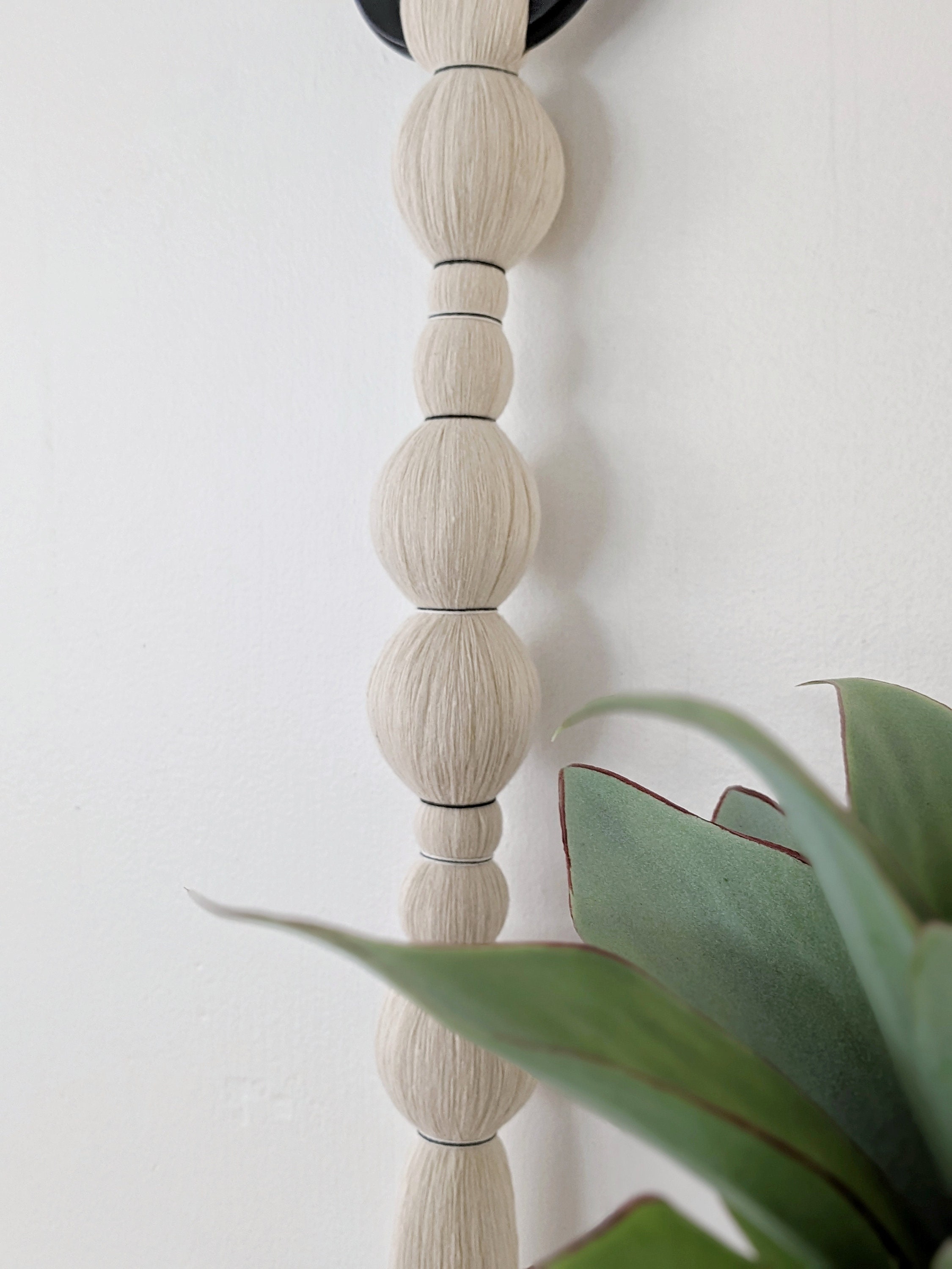 VINCULUM Collection© V — Damaris Kovach Art