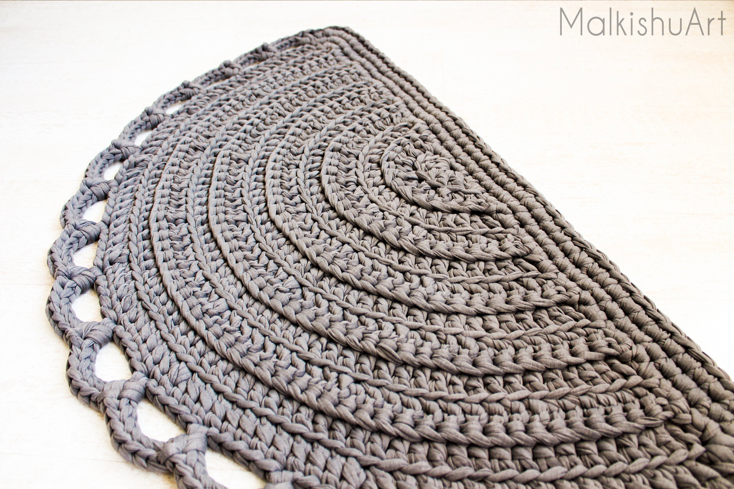 English Rug Pattern Crochet Half Moon Pdf Pattern Crochet - Etsy Israel