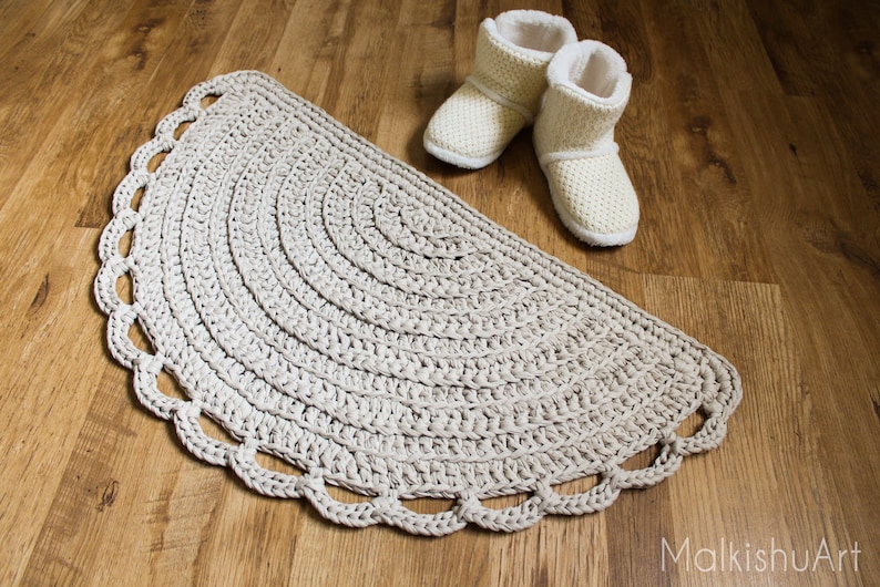 English Rug Pattern Crochet Half Moon Pdf Pattern Crochet - Etsy Canada