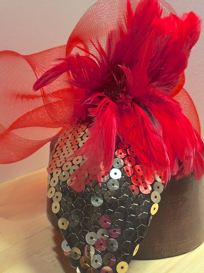 RED Christmas Fascinator, Christmas Headpiece, New Years Eve Party Hat ...