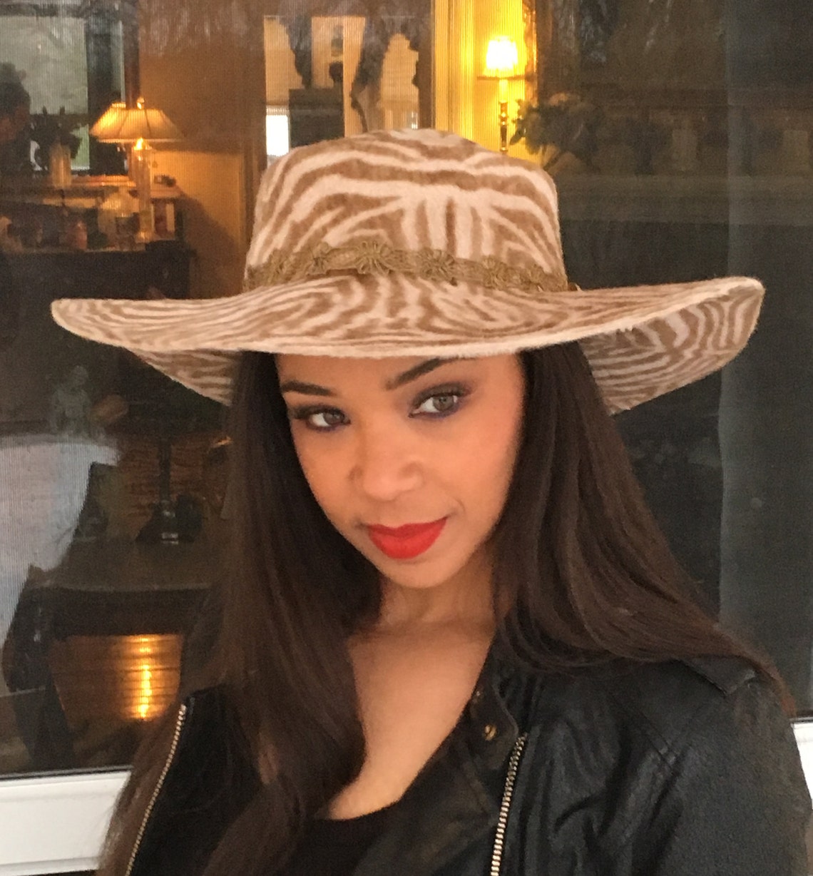 Brown and White Animal Print Velour Felt Hat-wakanda Vintage - Etsy