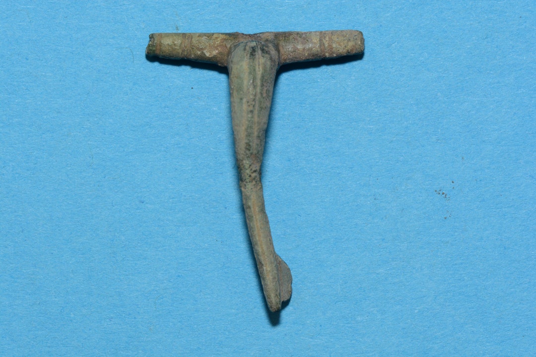 Original Ancient Roman Bronze Dolphin Brooch Circa.200-300 AD CJ11E - Etsy