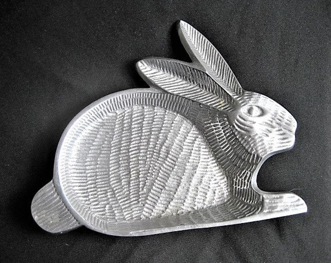 Bunny Rabbit Shaped Metal Serving Dish Cast Aluminum Shallow - Etsy