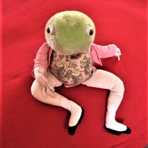 Vintage Beatrix Potter Frog Plushie | Etsy