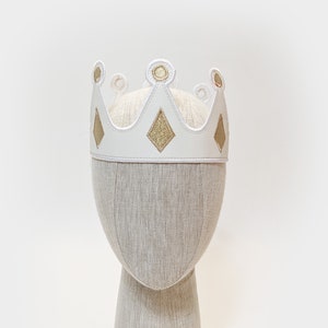 Medieval Queen Crown | Princess, Viking, Renaissance, Royal Vinyl ...