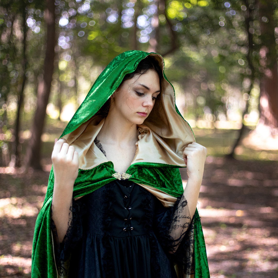 Deluxe Willow Green Velour Cloak With Satin Liner and Large Hood ...