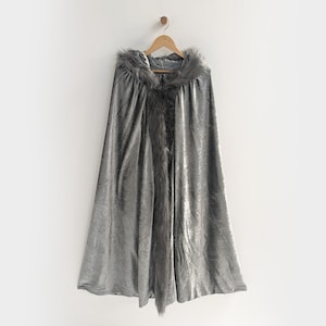 Silver Cloak With Large Hood, Gray Faux Fur Trim, and Metal Clasp ...
