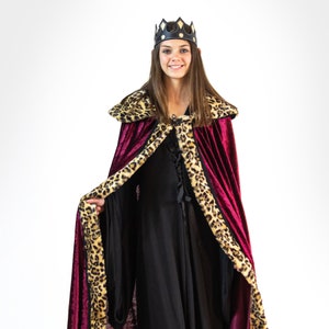 Royal King or Queen Cloak With Plush Trim and Metal Clasp - Etsy