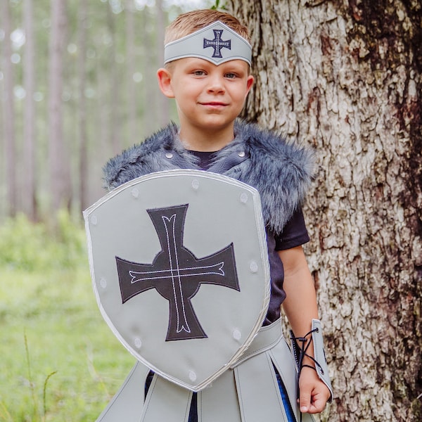 Child Knights Shield - Etsy