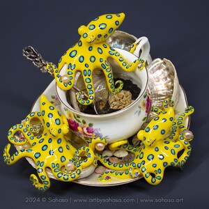 THORNTON HALL No.38 Octopus Tea Cup Signature Series Three Hand ...