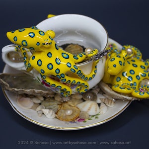 THORNTON HALL No.38 Octopus Tea Cup Signature Series Three Hand ...