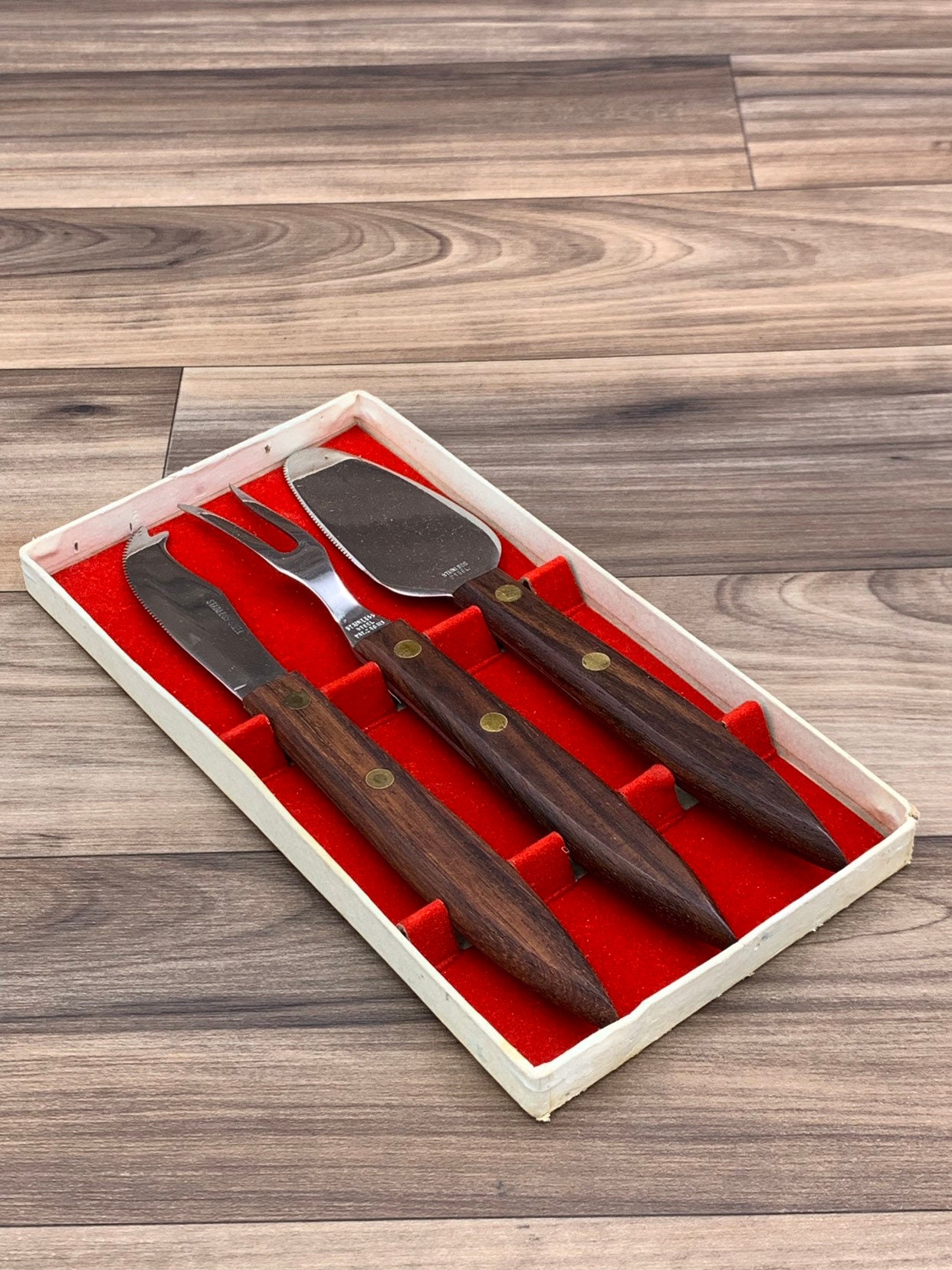 Vintage Cutlery set Wood Handled Flatware, Cheese serving set Stainless ...