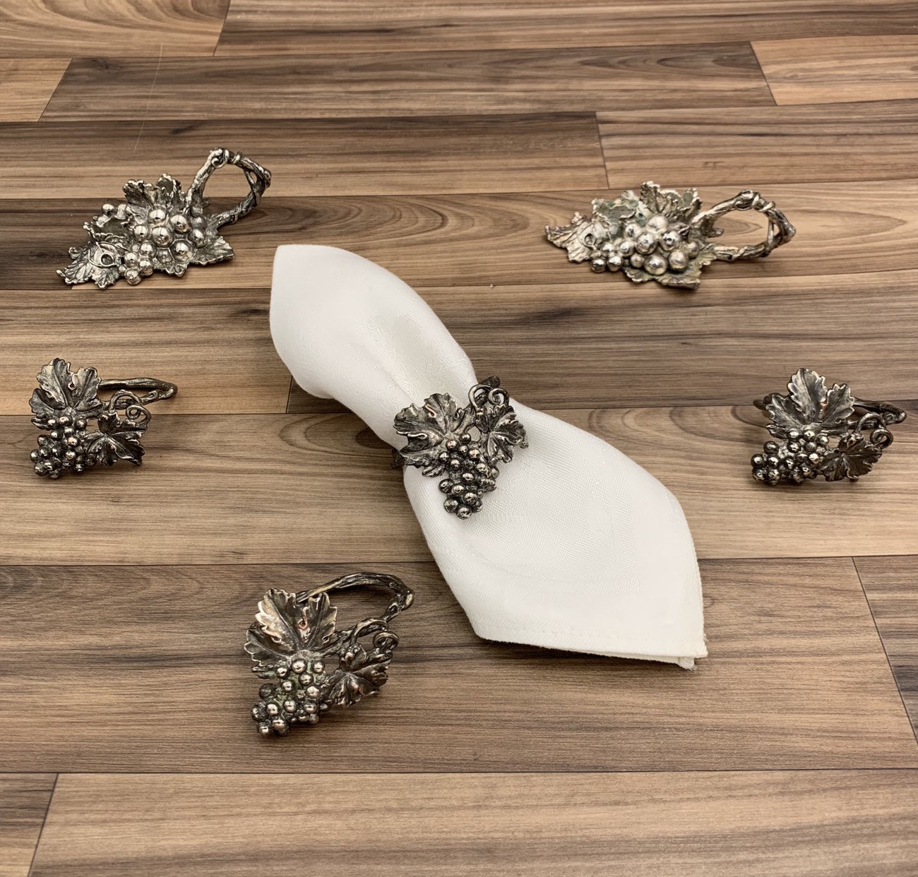 Vintage Grape Table accessories Arthur Court Figural Grape Cluster ...